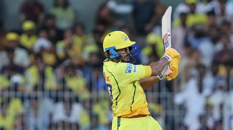 Urvil Patel Hits Joint Fastest Fifty In Ipl History Breaks Suresh