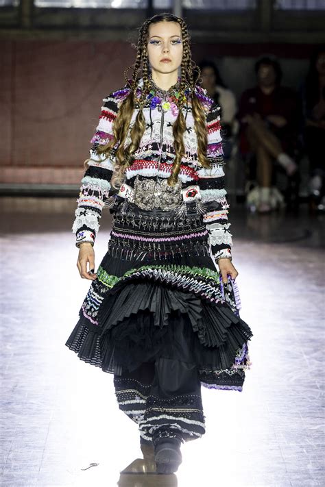 Chopova Lowena Spring 2026 Ready To Wear Runway Fashion Show