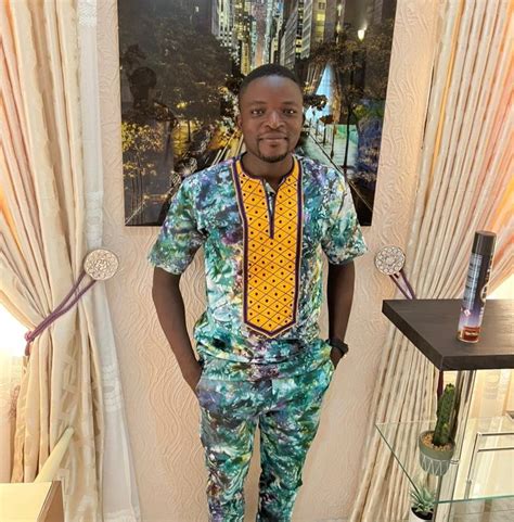 Sur Cette Vidéo Vous Avez Abdoul Yougbaré Promoteur De Lentreprise Elite Digital Une Agence