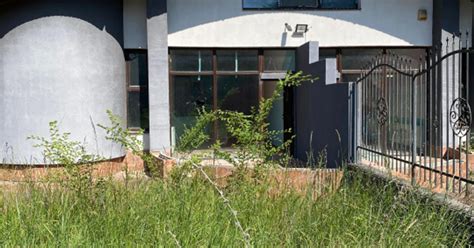 Locuinta Dubla La Campenesti 2 Unitati A Cate 150 Mp Curti Separate Imobiliarero