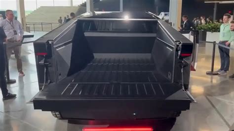 Tesla Presentó El Prototipo Del Cybertruck Mdz Online