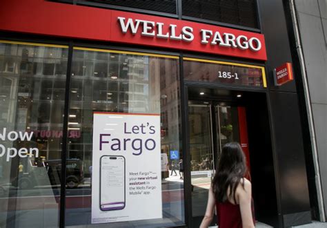 Wells Fargo Customers See Deposits Disappear From Accounts