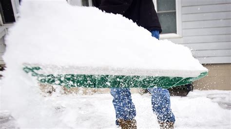 Snow Is Coming Be Prepared What To Get Before A Snowstorm