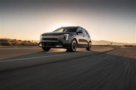 2027 Kia Niro Drops Phev And Electric Variants Going Hybrid Only Tflcar
