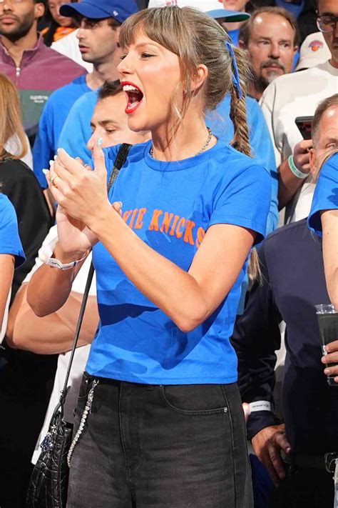 Travis Kelce Spams Photos Of Taylor Swift At Knicks Nba Finals Game