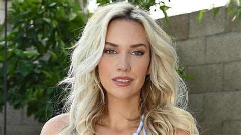Paige Spiranac Sets Fans Pulses Racing As She Joins No Bra Club