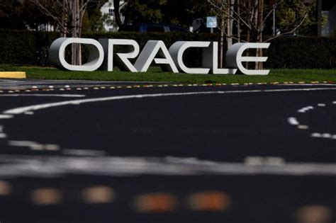 잘 나가던 오라클 실망스러운 매출에 시간외서 6 급락