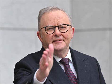Albanese Says His Melons Hand Gestures Misinterpreted The Senior