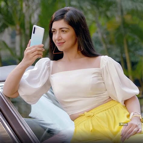 Oppo F15 With 48MP Quad Camera Setup To Launch Soon The Etimes Photogallery Page 7