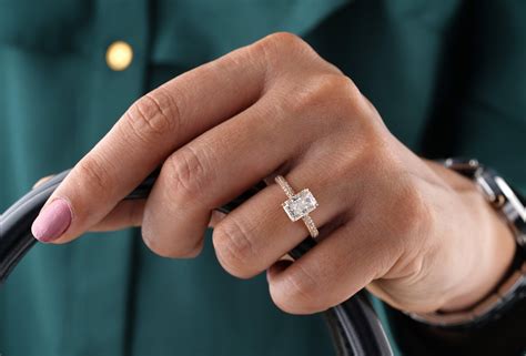 Radiant Cut Engagement Rings