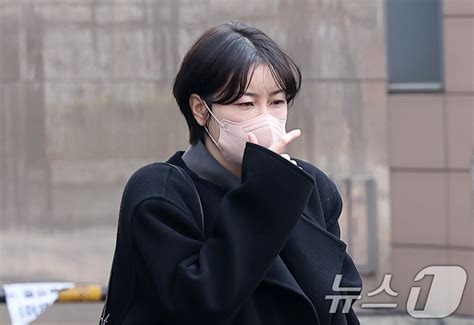 검찰 문다혜 씨 뇌물수수 혐의 입건…아버지 文과 공모 여부 집중