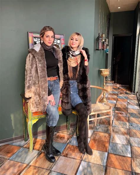 تریپ دریایی زنِ شاهرخ استخری که با دخترش سِتیده ولی مدل خصوصی؛ رسما