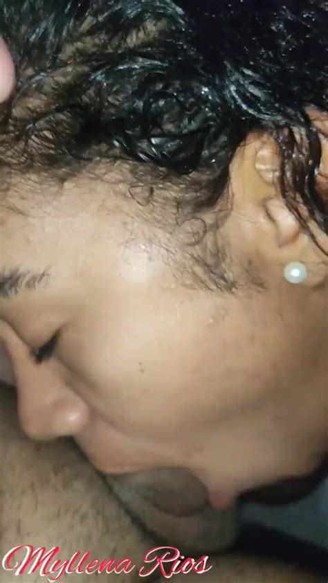 Hot And Naughty Housewife Paying Slobbery Blowjob On Cock Cnn Amador