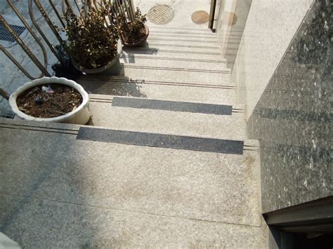 실외계단용 미끄럼방지 논슬립 테이프 Non Slip Tapenst 구입 사용기