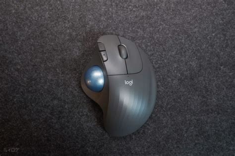 Logicool M575 レビュー トラックボールの定番！大人気製品の使い勝手はどう？