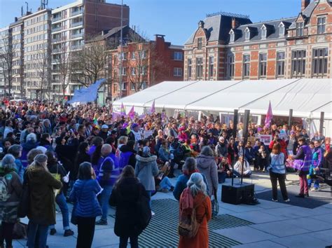 Several Hundred People Take Part In Lièges Feminist Bike Rally