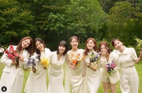 결혼 D1 고우리 축하 위해 레인보우 완전체 뭉쳤다 사랑해♥ Ten★ 텐아시아