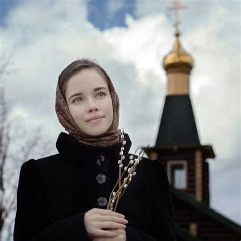 Красота заключается не в том чтобы иметь красивое лицо А в том чтобы иметь красивые мысли