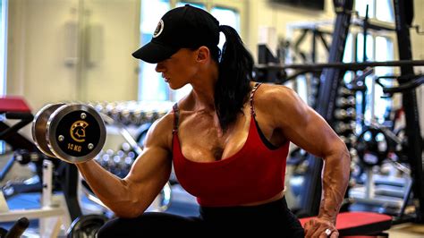 Cindy Landolt Bio Fimily Relationship History And Body Measurement