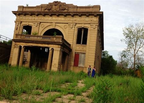 Gary In Abandoned Buildings At Arthur Ritchie Blog