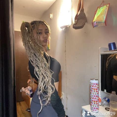 Lisha Lisha Threads Say More