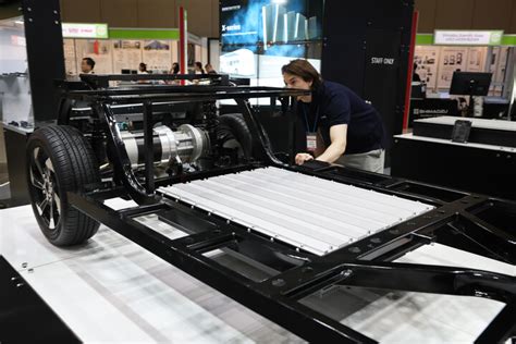 추천e종목 2차전지 고공행진에 리튬 관련주 주목