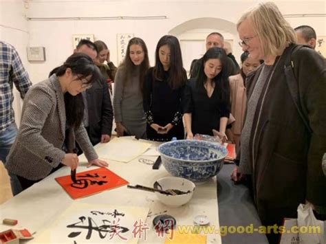 “古语今声·汉字之美—中国当代书法家作品展（立陶宛展）”开幕 中国书画展赛网