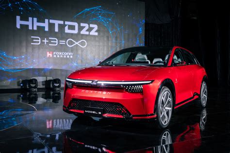 郭台銘都開過且讚賞｜《model E》暫無量產規劃 《model B》明年接單