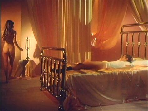 Naked Maureen Spring In Sex World