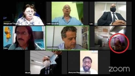 VÍDEO Casal faz sexo durante reunião de câmara de vereadores Politica ETC