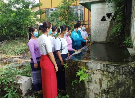 ထီးချိုင့်မြို့နယ်တွင် သွေးလွန်တုပ်ကွေးရောဂါကြိုတင်ကာကွယ်ရေးအတွက် ဖုံး၊ သွန်၊ လဲ၊ စစ်ခြင်းနှင့