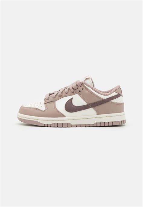 Nike Sportswear Dunk Low Sneakers Sail Plum Eclipse Diffused Taupe Offwhite Zalando Dk