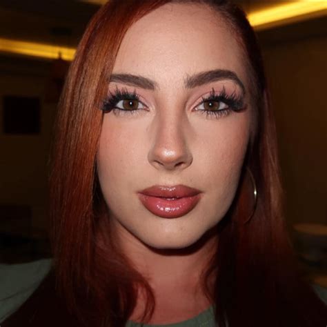 Naomi Foxx