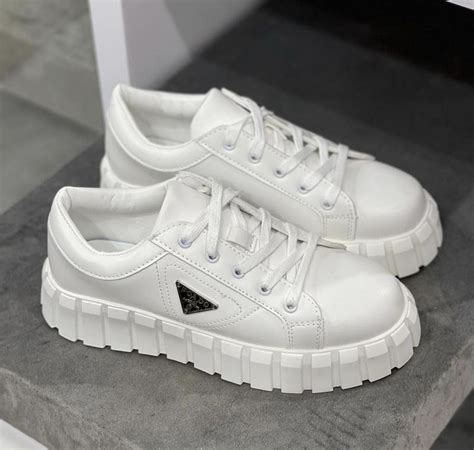 Кеді — ціна 999 грн у каталозі Кеди Купити жіночі речі за доступною ціною на Шафі Україна