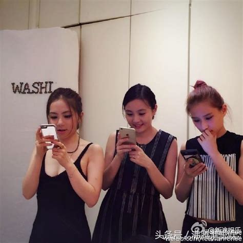 娛樂圈女神真閨蜜日常聚會照網友鄧紫棋代表了自己的聚會狀態 每日頭條