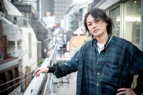 ミニシアターに行こう。 言語化しがたい“大人の孤独”を体現した二人の演者―『さすらいのボンボンキャンディ』影山祐子さん＆原田喧太さんインタビュー