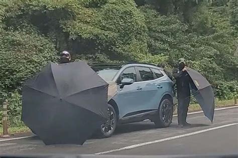 위장막 완전히 벗겼다” Lpg부터 하이브리드까지 제공하는 기아 신형 Suv 포착