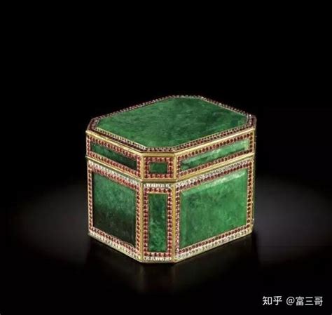 精品翡翠玉器赏析珍藏在故宫博物馆的极品翡翠美到极致 知乎