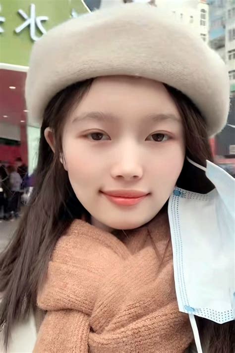 网红趣事吃瓜，抖音甜甜佳倒立视频被曝光 66分享网