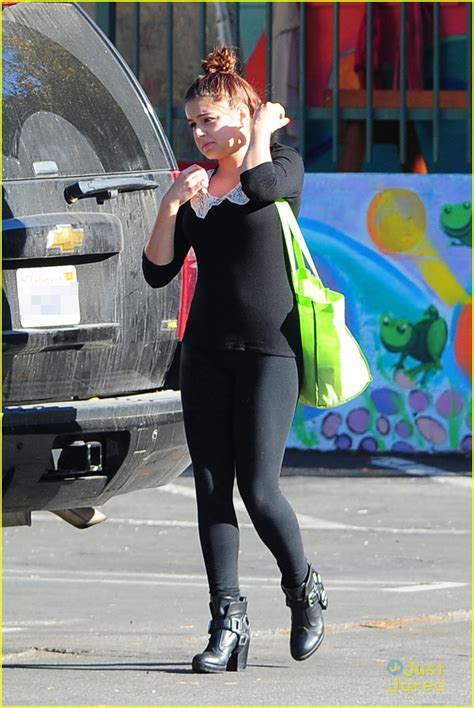 Full Sized Photo Of Ariel Winter Sofia Ratings 10 Ariel Winter Sofia The First Delivers