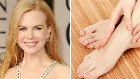 Actors With Big Feet Some Hollywood Celebrities With