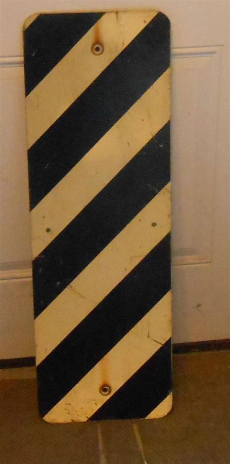 Alignment Warning Sign White Black 12 X 36 In Left Angle 1818906649