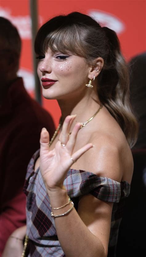 Pin By A Tortured Swiftie⸆⸉spilled On Pin από εσάς In 2024 Taylor