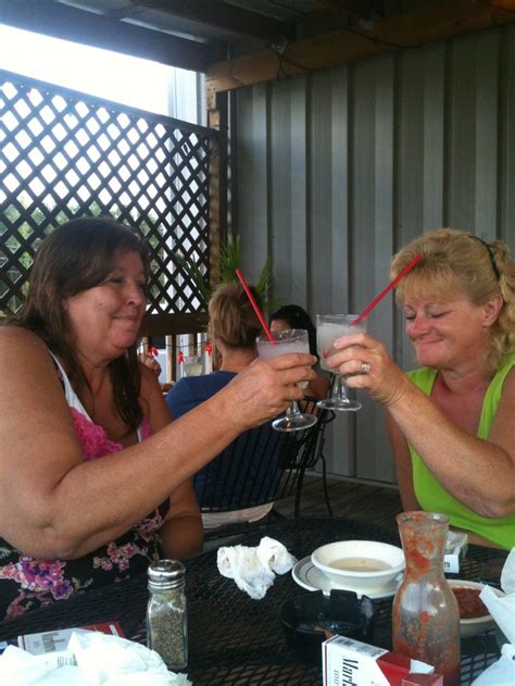 The First And Only Time I Ve Seen My Mom And Aunt Charlotte Get Along