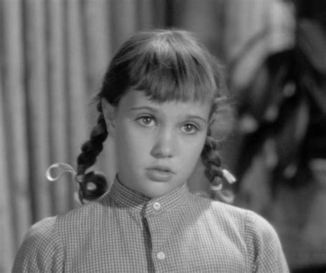 Reba Waters Actress Scarlet Pomers Journey Beyond Reba Yxyku