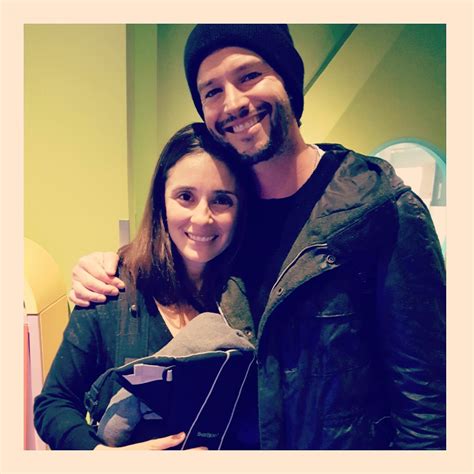 Shiri Apple Par Selfie