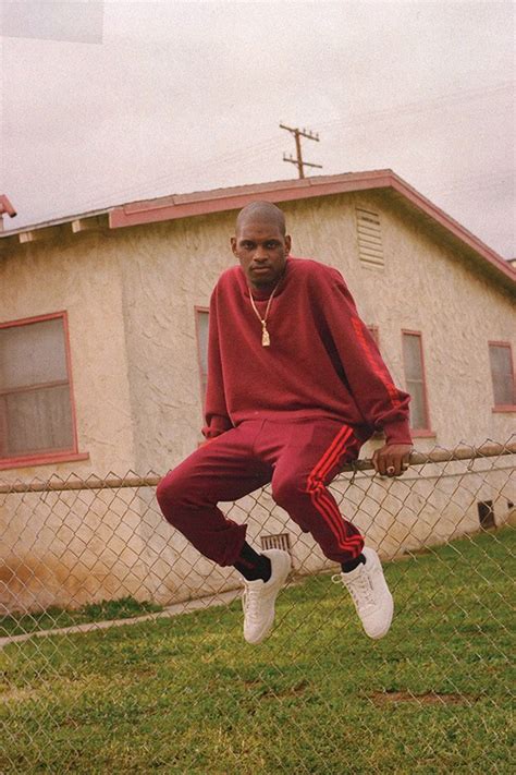 YEEZY CALABASAS 造型 Lookbook 一览 NOWRE现客