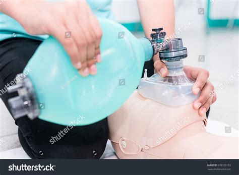 841 Ambu Bagging 이미지 스톡 사진 및 벡터 Shutterstock