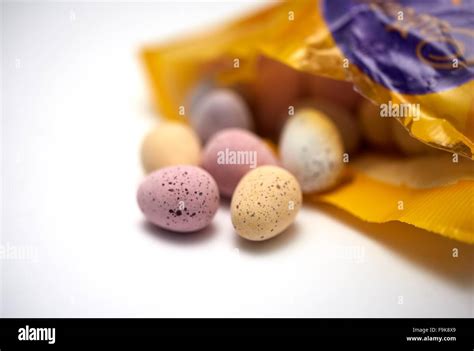 Mini Eier Cadburys Fotos Und Bildmaterial In Hoher Auflösung Alamy