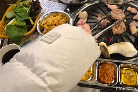 세탁 없이도 냄새 싹두꺼운 겨울 옷에 배인 냄새 제거하는 법 픽데일리